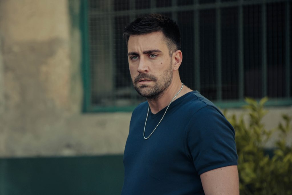 Çağlar Ertuğrul hangi dizi projesiyle görüşüyor? - Birsen Altuntaş