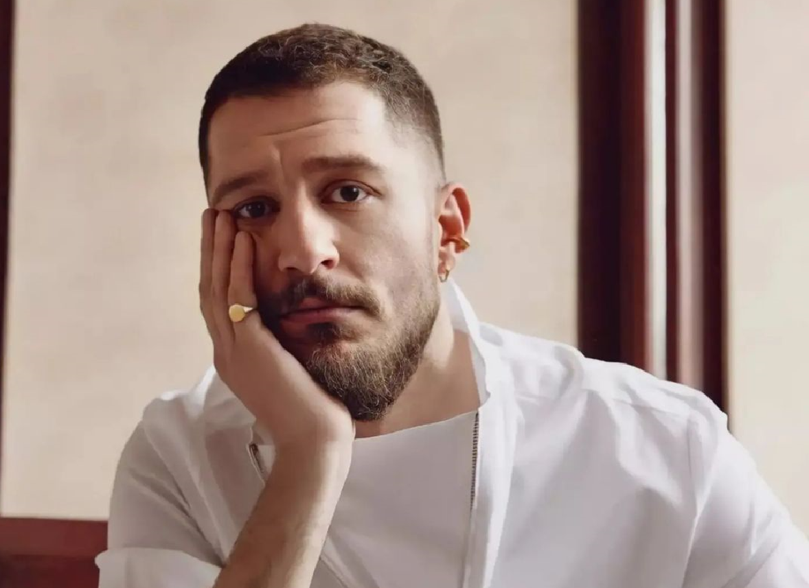 Uraz Kaygılaroğlu, Cemre Baysel ve Asude Kalebek’li Saklambaç’ın adı ...